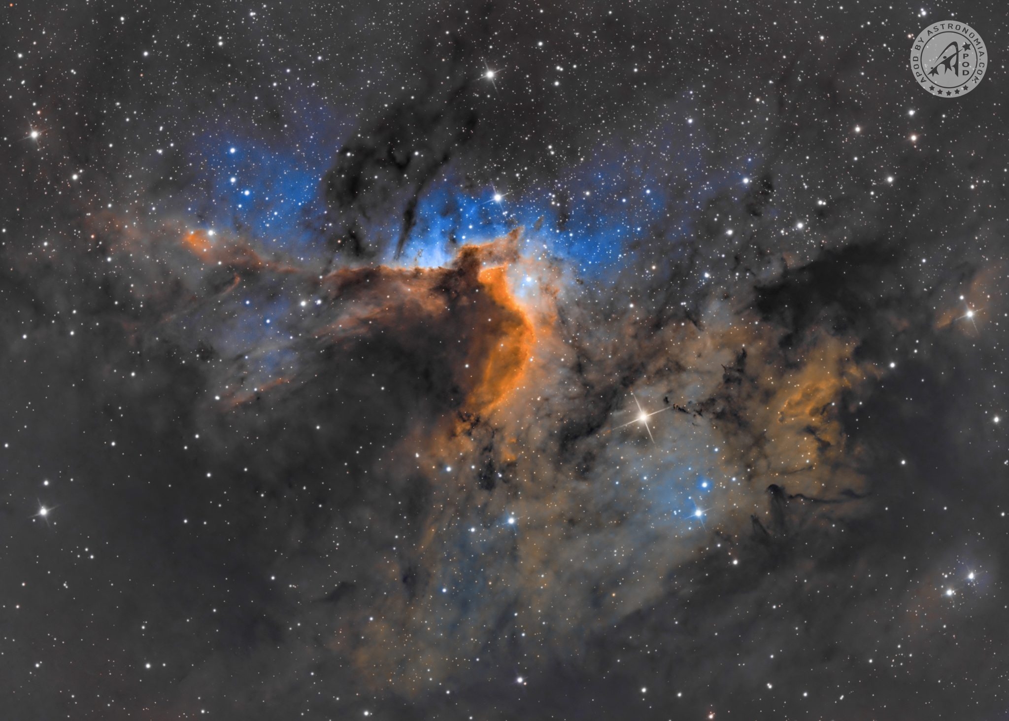 Nebulosa Grotta - APOD by Astronomia.com