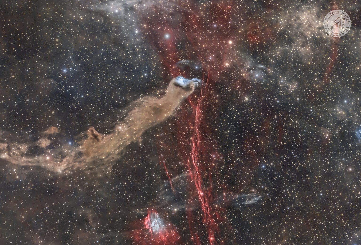 Complesso nebulare VdB 152 - APOD by Astronomia.com