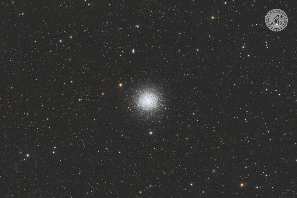 M13: The Hercules Globular Cluster - APOD by Astronomia.com