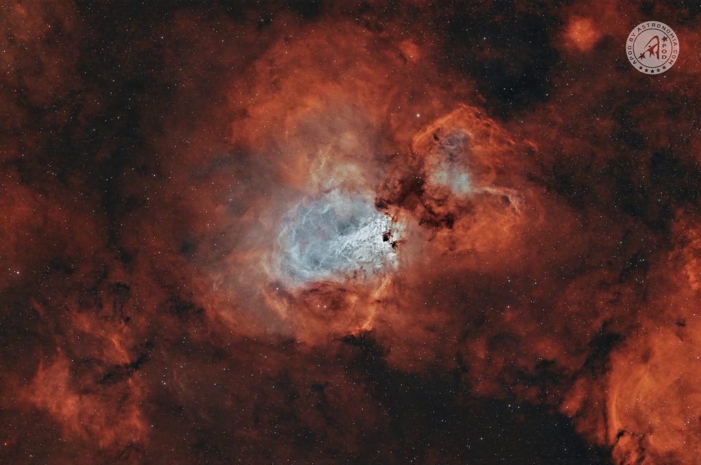 M17: Omega Nebula - APOD by Astronomia.com